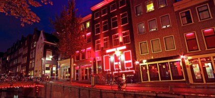 De Wallen, the Red Light District in Amsterdam - Things to do and where ...